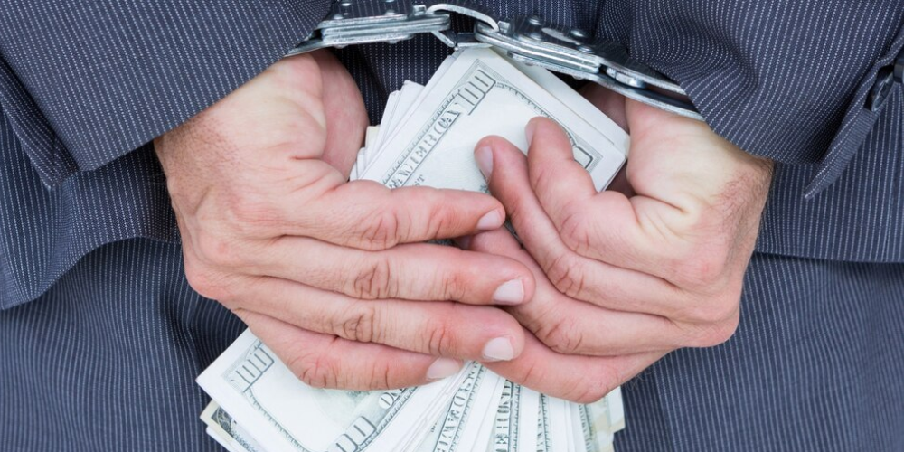 How to Find a Loan Shark and Avoid Falling Victim to Illegal Lenders?
